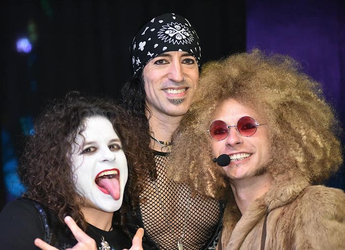 Stop Stop anuncia su “Low Cost Life Tour 2022” - sancocho.com webzine